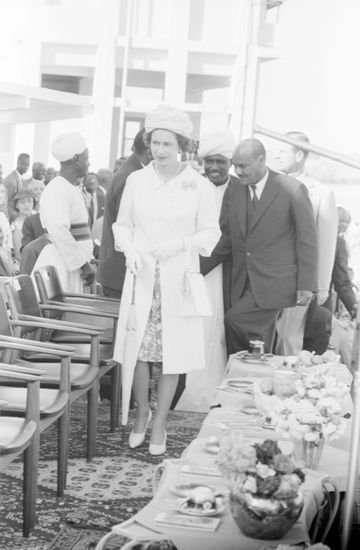 Queen Elizabeth Ii President Dr Tigani Editorial Stock Photo - Stock ...