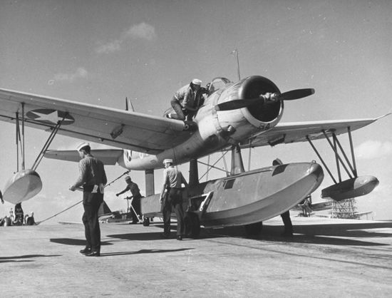 Navy Flight Crew Fixing Observation Plane Editorial Stock Photo - Stock ...