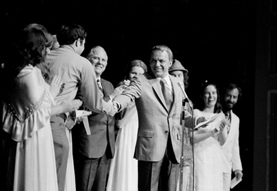 Singer Frank Sinatra Group People Standing Editorial Stock Photo ...