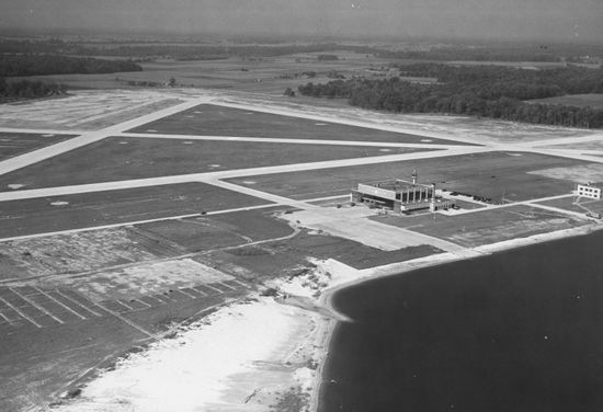 Aerial View Landing Field Hangar Us Editorial Stock Photo - Stock Image ...