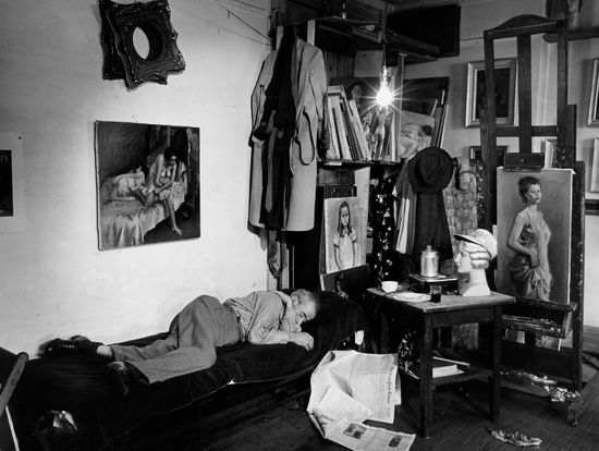 Walter Broe Taking Catnap Artist Raphael Editorial Stock Photo - Stock ...