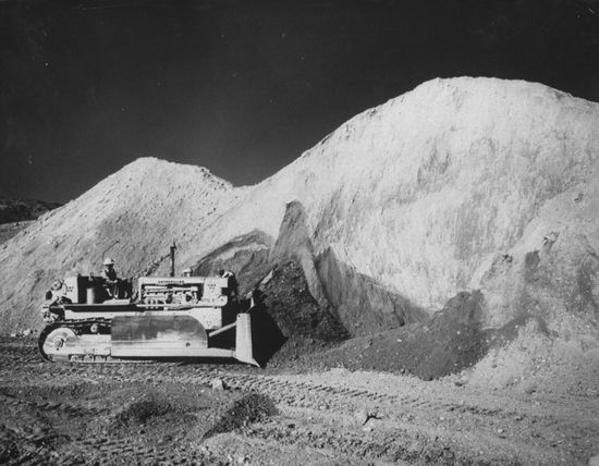 Man Operating Bulldozer During Construction Salt Editorial Stock Photo ...