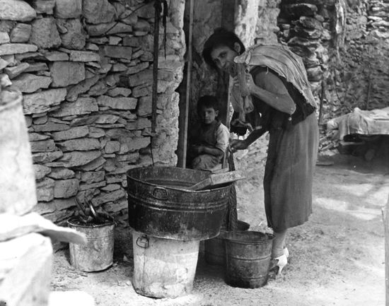 Woman Laundering Home Quicksilver Mining Town Editorial Stock Photo ...