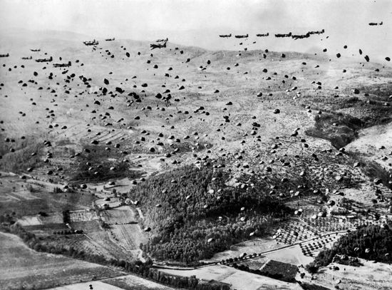 American Parachute Troops Fill Sky Somewhere Editorial Stock Photo ...