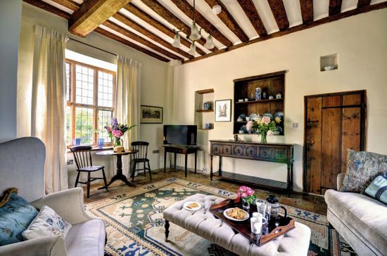 Impressive Tudor Country Manor Built King Editorial Stock Photo - Stock ...