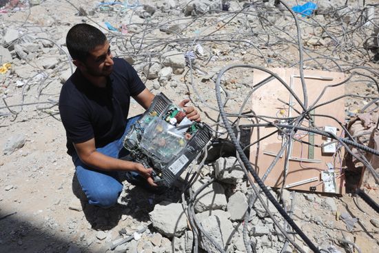 Palestinian Engineer Ahmed Alqiq 30 Inspects Editorial Stock Photo ...