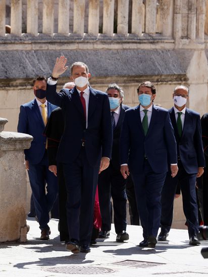 Spains King Felipe Vi Lfront Welcomed Editorial Stock Photo - Stock ...