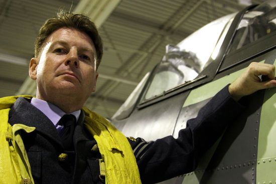 Peter Devitt Wearing Flight Sergeants Uniform Editorial Stock Photo ...