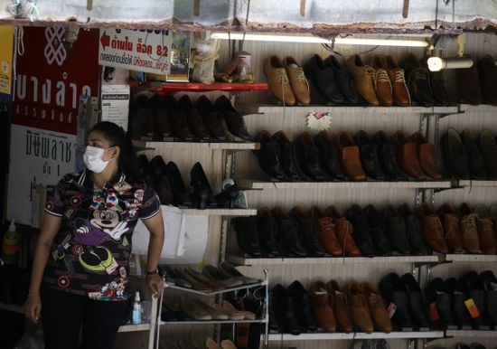 Street Vendor Wears Face Mask Waits Editorial Stock Photo - Stock Image ...