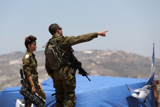 Israeli Soldiers Deployed Illegal Outpost Settlement Editorial Stock ...