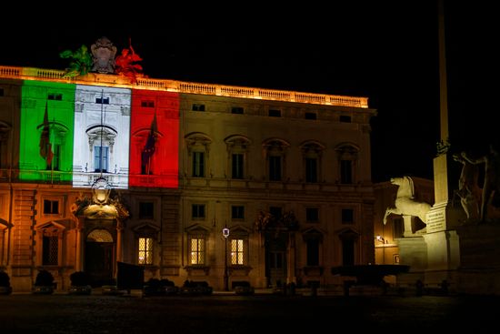 Palazzo Della Consulta Fountain Dioscuri R Editorial Stock Photo ...