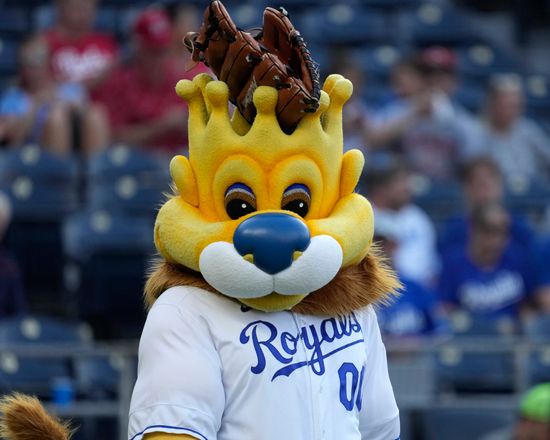 Slugger Entertains Crowd Kauffman Stadium Kansas Editorial Stock Photo ...