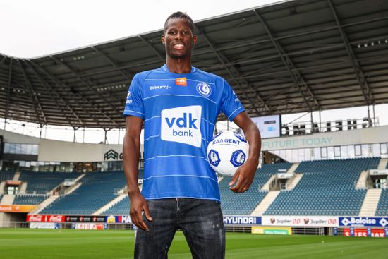 Vakoun Issouf Bayo Poses Photographer After Editorial Stock Photo ...