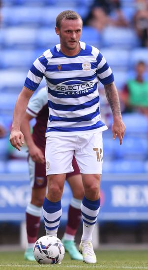 John Swift Reading Brings Ball Forward Editorial Stock Photo - Stock ...