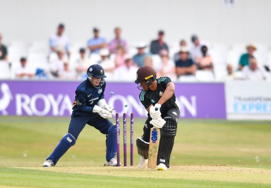 Surreys Nico Reifer Bowled By Yorkshires Editorial Stock Photo - Stock ...