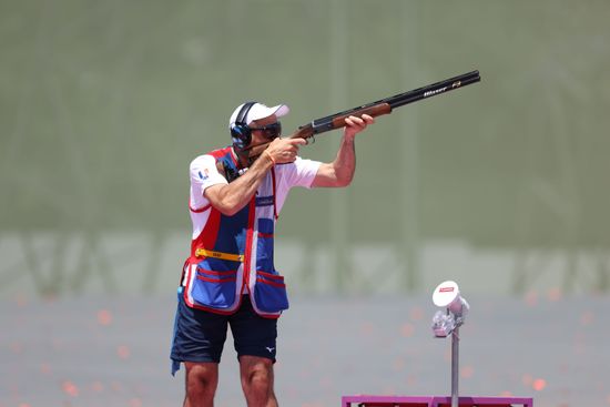 Emmanuel Petit Fra Shooting Skeet Mens Editorial Stock Photo - Stock ...