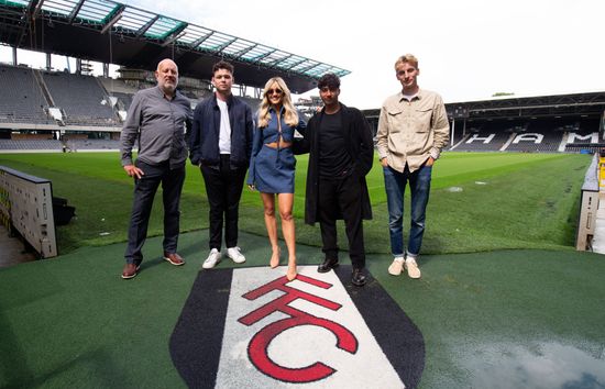 Fulham Kit Launch Partnership World Mobile Editorial Stock Photo ...