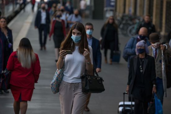 Members Public Commute Kings Cross Station Editorial Stock Photo ...