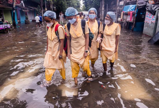 Students Wade Through Waterlogged Street Low Editorial Stock Photo ...