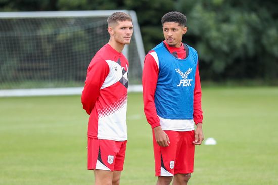 Crewe Alexandra Midfielder Callum Ainley Crewe Editorial Stock Photo ...
