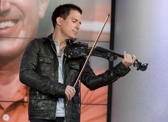 Ben Lee Worlds Fastest Violin Player Editorial Stock Photo - Stock ...