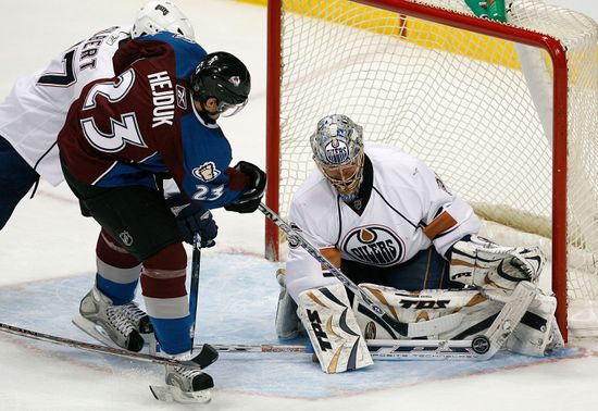 Edmonton Oilers Goalie Dwayne Roloson R Editorial Stock Photo - Stock ...