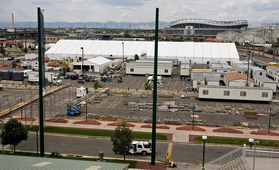 Pepsi Center Parking Lots Filled Construction Editorial Stock Photo ...