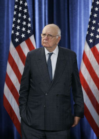 Former Federal Reserve Chairman Paul Volcker Editorial Stock Photo ...