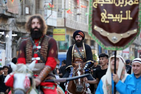 Iraqi Shiites Dressed Ancient Islamic Warriors Editorial Stock Photo ...