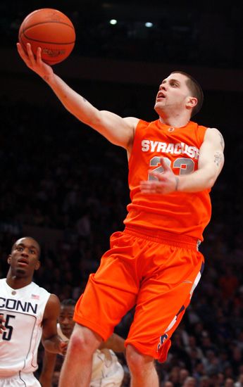 Syracuse Orange Eric Devendorf Shoots Lay Editorial Stock Photo - Stock ...