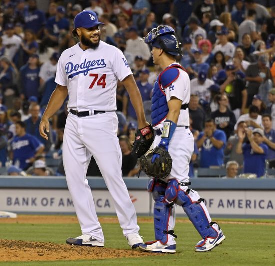 Los Angeles Dodgers Closing Pitcher Kenley Editorial Stock Photo ...