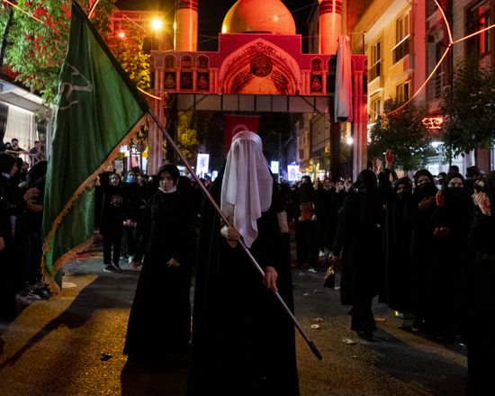 Devotees Take Part Mourning Rituals Commemorate Editorial Stock Photo ...