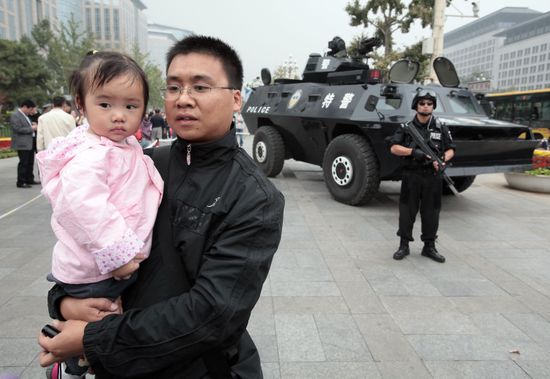 Chinese Swat Team Bayoneted Automatic Rifles Editorial Stock Photo ...