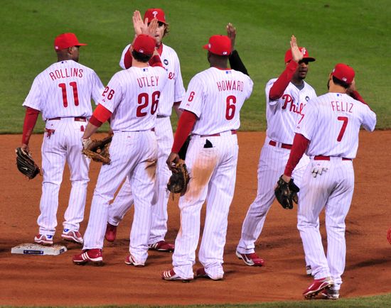 Members Philadelphia Phillies Celebrate After Defeating Editorial Stock ...