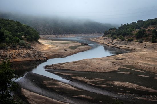 View River Camba Reservoir O Bao Editorial Stock Photo - Stock Image ...