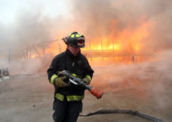 St Louis Fire Firefighter Stretches Out Editorial Stock Photo - Stock ...