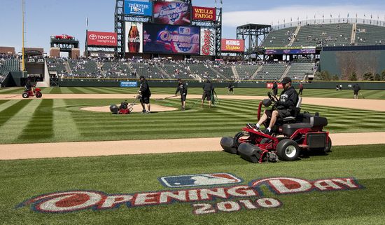 Colorado Rockies Ground Crew Members Make Editorial Stock Photo - Stock ...
