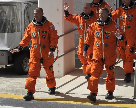 Six Member Crew Nasas Space Shuttle Editorial Stock Photo - Stock Image ...