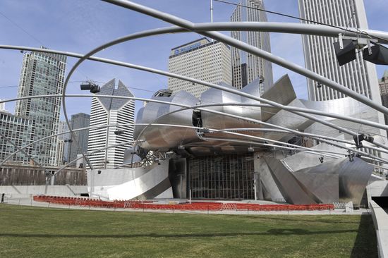 Jay Pritzker Pavilion Bandshell Designed By Editorial Stock Photo ...