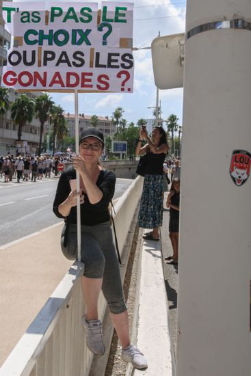 Demonstrator Holding Placard That Questions Courage Editorial Stock ...
