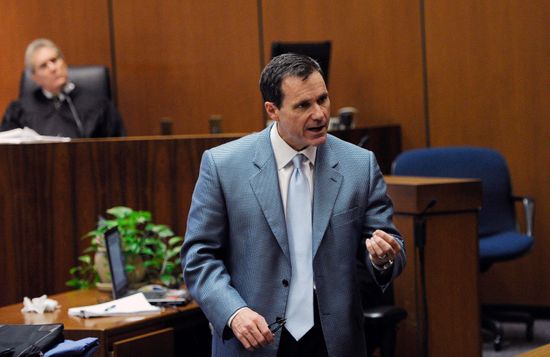 Defense Attorney Ed Chernoff Addresses Jury Editorial Stock Photo ...
