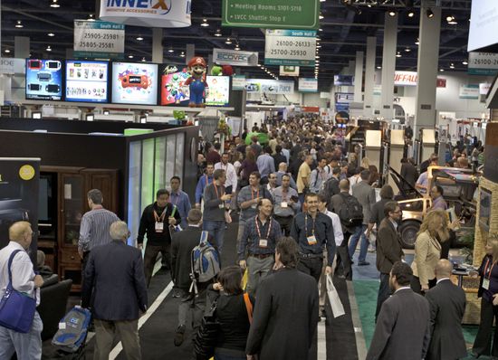 Attendees Crowd Central Aisle South Hall Editorial Stock Photo - Stock ...