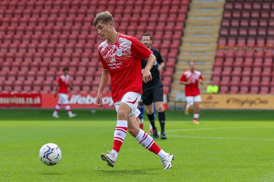 Crewe Alexandra Defender Sean Lawton 30 Editorial Stock Photo - Stock ...