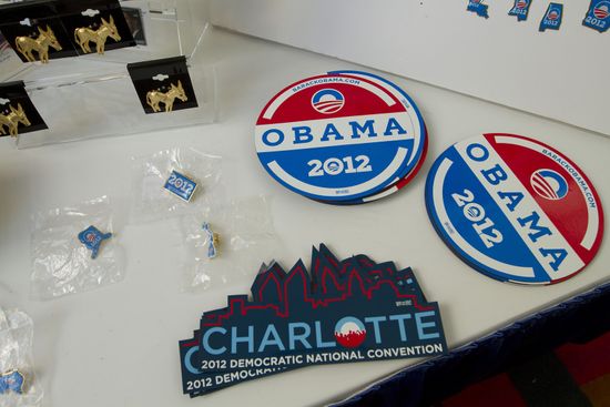 President Barack Obama Election Campaign Merchandise Editorial Stock ...