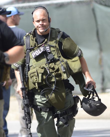 Pittsburgh Police Swat Team Members Stand Editorial Stock Photo - Stock ...