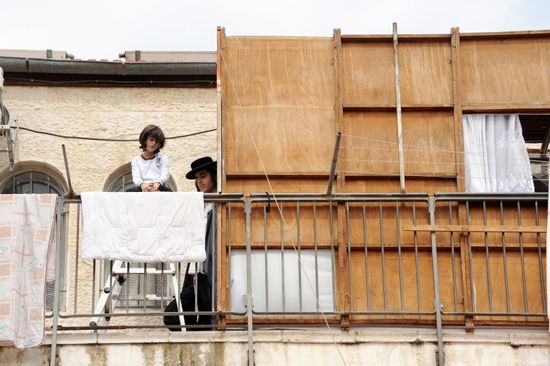 Ultraorthodox Jewish Girl Sits On Ladder Editorial Stock Photo - Stock ...