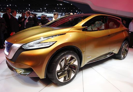 Nissan Displayed Resonance Crossover Concept Car Editorial Stock Photo ...