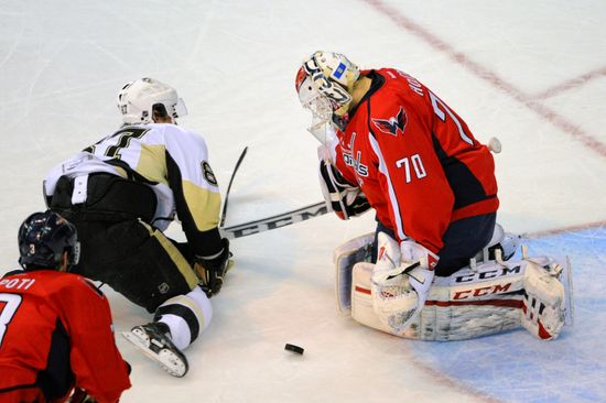 Washington Capitals Goalie Braden Holtby 70 Editorial Stock Photo ...