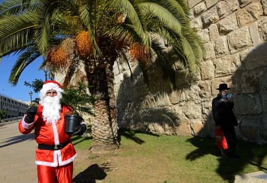 Palestinian Christian Issa Kassissieh Dressed Santa Editorial Stock ...