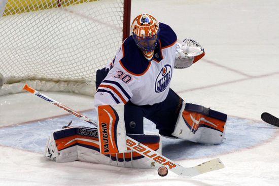 Edmonton Oilers Goaltender Ben Scrivens30 Blocks Editorial Stock Photo ...